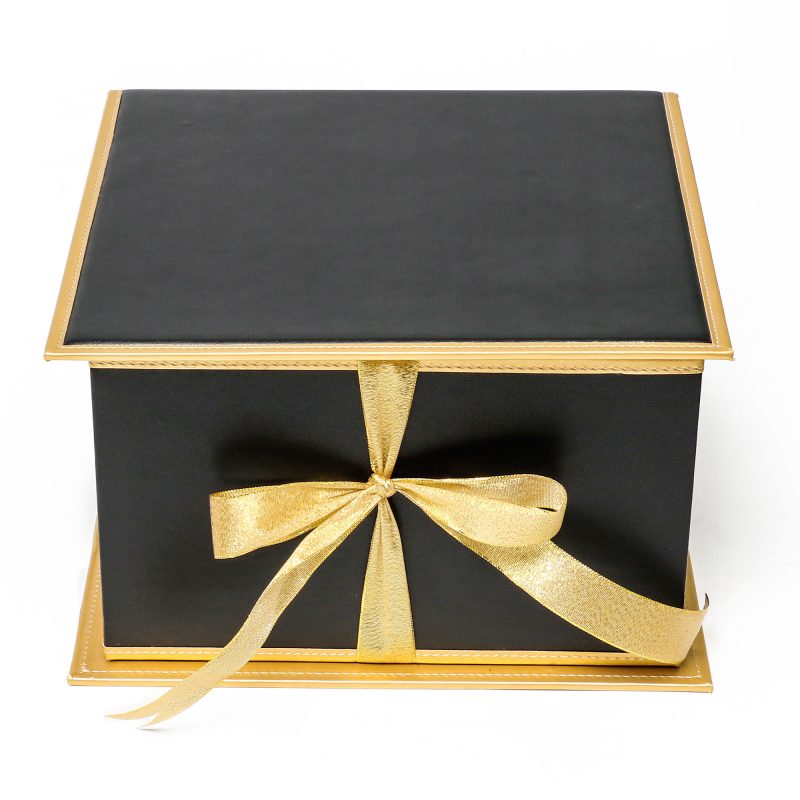 Gift Box with Bow – PHS